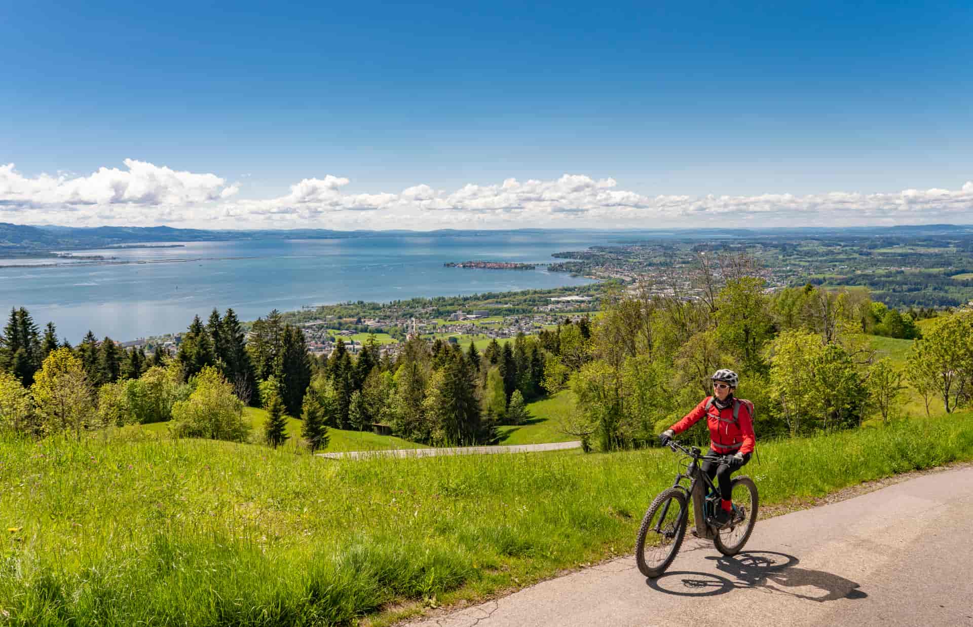 Lake Constance Cycle Path: Route Overview and Travel Guide - Bike Tours ...